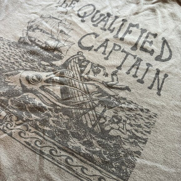 The Qualified Captain | Shirts | The Qualified Captain Fishing Sailor ...